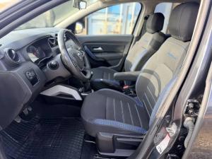 Grey Dacia Duster 2021 in Riga, with an engine capacity of 1.50 L and mileage of 140 thousand km for 12995 €, photo 11 on AUTOMOTO.COM.LV