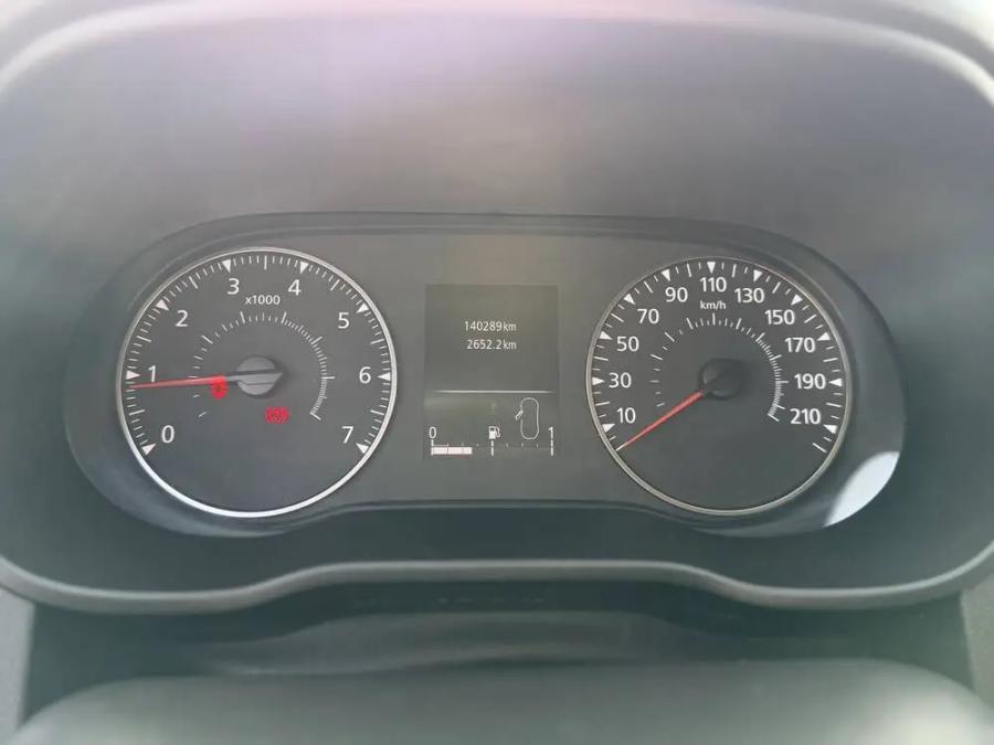 Grey Dacia Duster 2021 in Riga, with an engine capacity of 1.50 L and mileage of 140 thousand km for 12995 €, photo 20 on AUTOMOTO.COM.LV