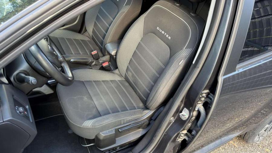 Grey Dacia Duster 2021 in Jonava, with an engine capacity of 1.33 L and mileage of 59 thousand km for 9300 €, photo 18 on AUTOMOTO.COM.LV