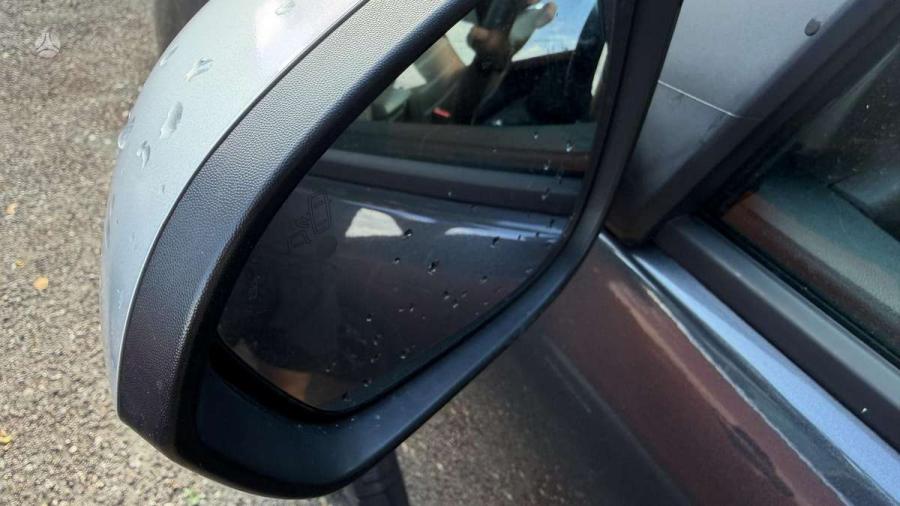 Grey Dacia Duster 2021 in Jonava, with an engine capacity of 1.33 L and mileage of 59 thousand km for 9300 €, photo 25 on AUTOMOTO.COM.LV