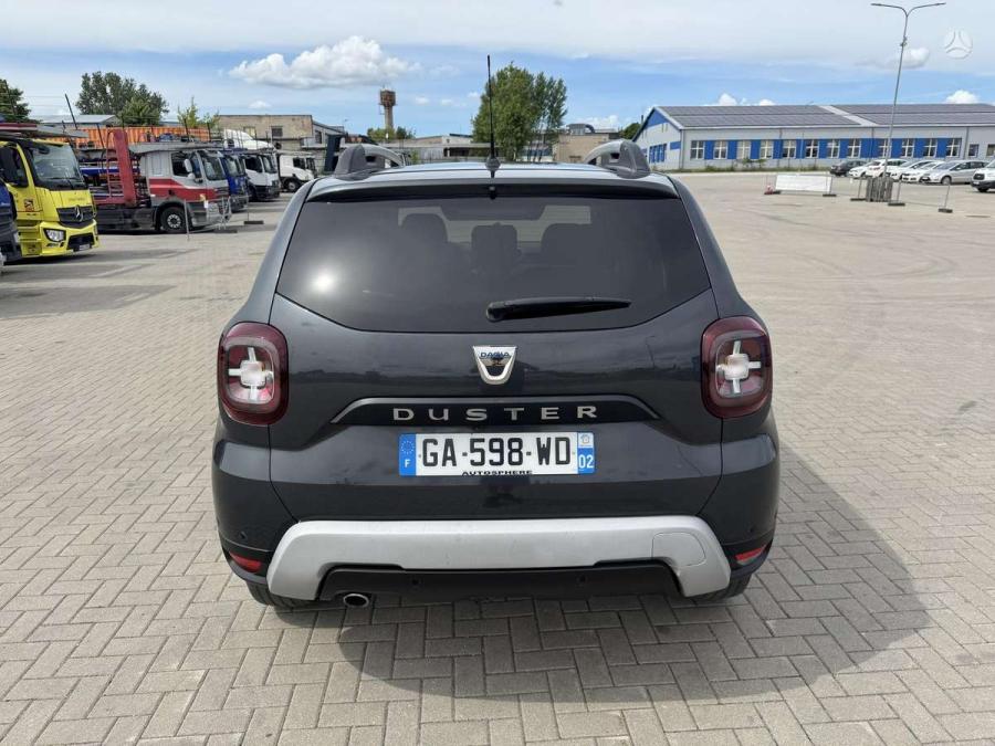 Grey Dacia Duster 2021 in Taurage, with an engine capacity of 1.46 L and mileage of 260 thousand km for 8600 €, photo 7 on AUTOMOTO.COM.LV