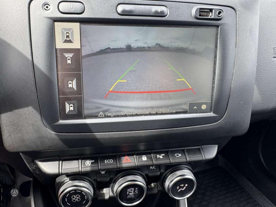 Grey Dacia Duster 2021 in Taurage, with an engine capacity of 1.46 L and mileage of 260 thousand km for 8600 €, photo 23 on AUTOMOTO.COM.LV