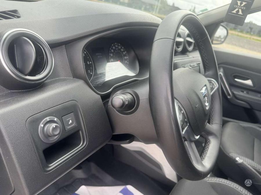 Pelēks Dacia Duster 2021 Tauragė, ar dzinēja tilpumu 1.46 L un nobraukumu 260 tūkst. km par 8600 €, foto 16 vietnē AUTOMOTO.COM.LV