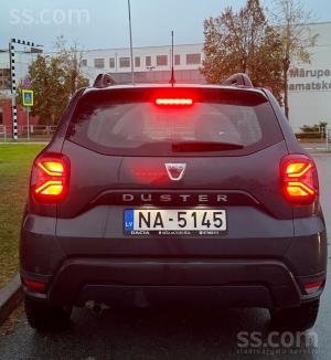 Grey Dacia Duster 2021 in Riga, with an engine capacity of 1.00 L and mileage of 105 thousand km for 10500 €, photo 6 on AUTOMOTO.COM.LV