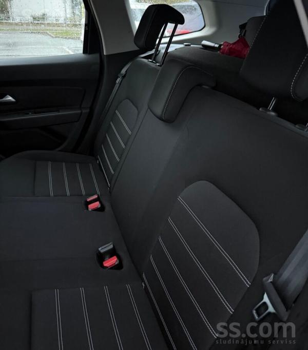 Pelēks Dacia Duster 2021 Rīga, ar dzinēja tilpumu 1.00 L un nobraukumu 105 tūkst. km par 10500 €, foto 8 vietnē AUTOMOTO.COM.LV