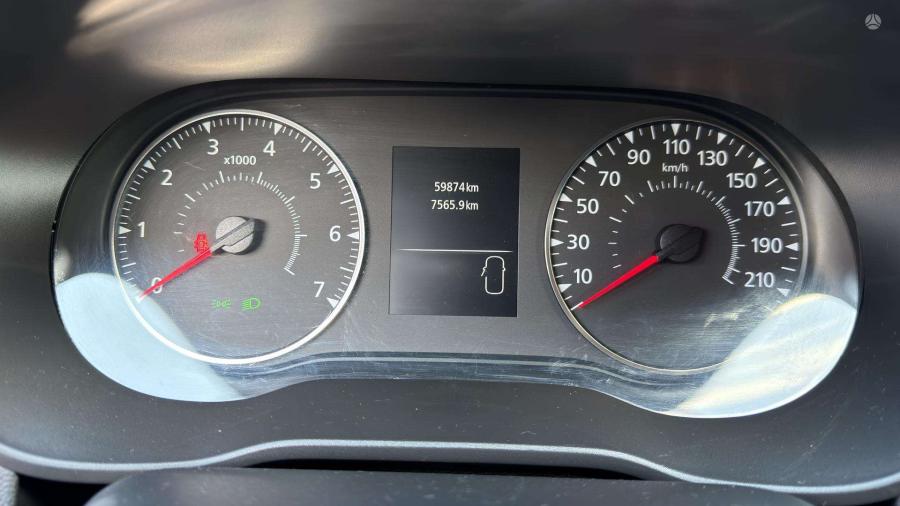 Grey Dacia Duster 2021 in Jonava, with an engine capacity of 1.33 L and mileage of 59 thousand km for 8800 €, photo 16 on AUTOMOTO.COM.LV
