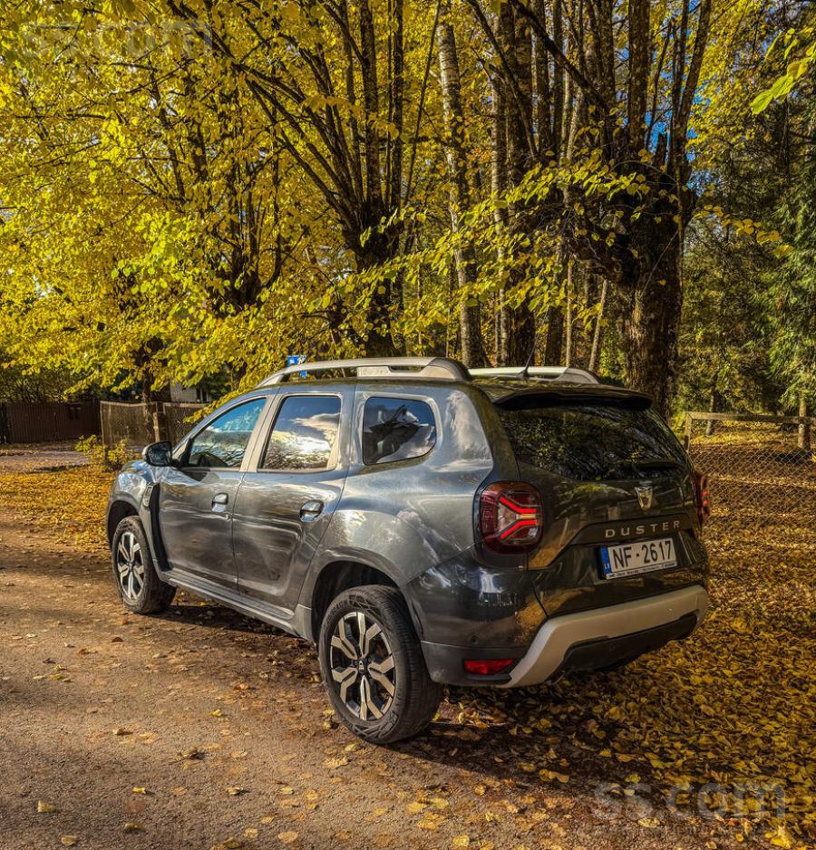 Grey Dacia Duster 2022 in Riga, with an engine capacity of 1.00 L and mileage of 92 thousand km for 11500 €, photo 6 on AUTOMOTO.COM.LV