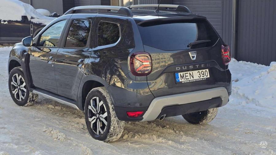 Pelēks Dacia Duster 2022 Raseiniai, ar dzinēja tilpumu 1.00 L un nobraukumu 64 tūkst. km par 12990 €, foto 4 vietnē AUTOMOTO.COM.LV