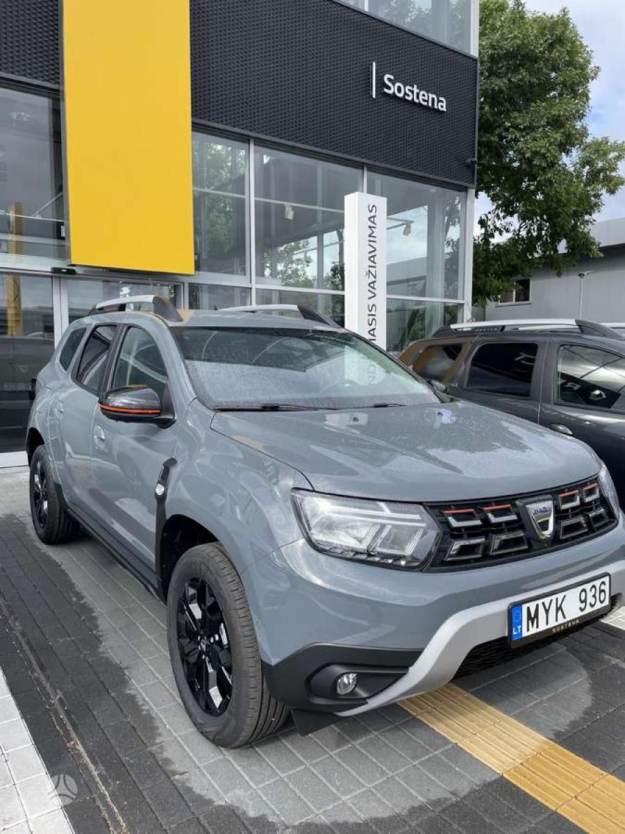 Grey Dacia Duster 2022 in Kaunas, with an engine capacity of 1.33 L and mileage of 45 thousand km for 16900 €, photo 1 on AUTOMOTO.COM.LV