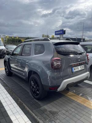 Grey Dacia Duster 2022 in Kaunas, with an engine capacity of 1.33 L and mileage of 45 thousand km for 16900 €, photo 4 on AUTOMOTO.COM.LV