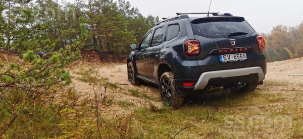 Pelēks Dacia Duster 2022 Rīga, ar dzinēja tilpumu 1.30 L un nobraukumu 41 tūkst. km par 18500 €, foto 1 vietnē AUTOMOTO.COM.LV