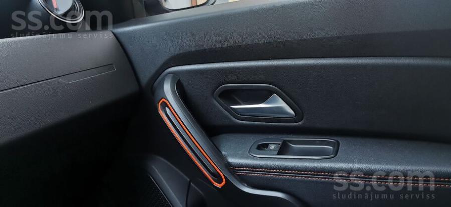 Pelēks Dacia Duster 2022 Rīga, ar dzinēja tilpumu 1.30 L un nobraukumu 41 tūkst. km par 18500 €, foto 7 vietnē AUTOMOTO.COM.LV