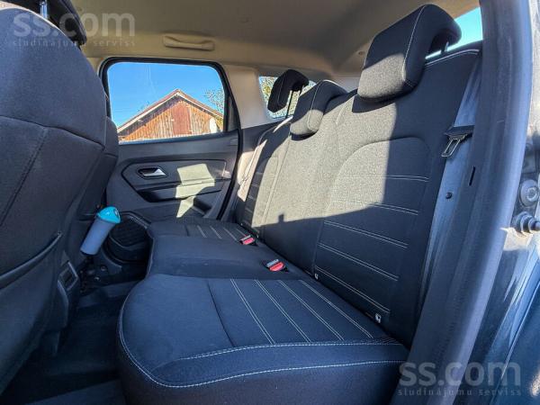 Pelēks Dacia Duster 2022 Rīga, ar dzinēja tilpumu 1.00 L un nobraukumu 110 tūkst. km par 10000 €, foto 10 vietnē AUTOMOTO.COM.LV