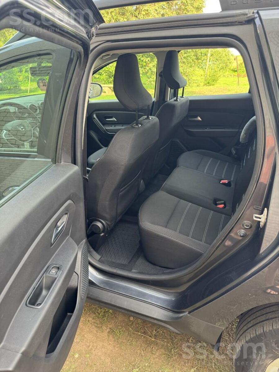 Pelēks Dacia Duster 2022 Liepāja, ar dzinēja tilpumu 1.30 L un nobraukumu 89 tūkst. km par 14200 €, foto 6 vietnē AUTOMOTO.COM.LV