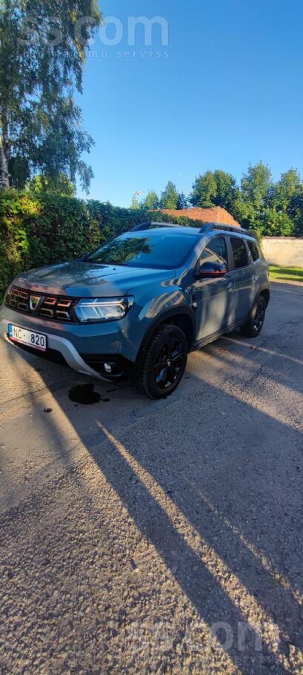 Grey Dacia Duster 2022 in Liepaja, with an engine capacity of 1.00 L and mileage of 79 thousand km for 13900 €, photo 2 on AUTOMOTO.COM.LV