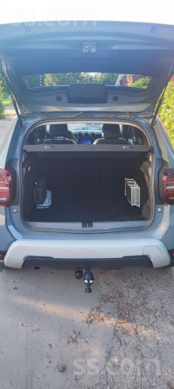 Grey Dacia Duster 2022 in Liepaja, with an engine capacity of 1.00 L and mileage of 79 thousand km for 13900 €, photo 7 on AUTOMOTO.COM.LV