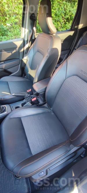 Pelēks Dacia Duster 2022 Liepāja, ar dzinēja tilpumu 1.00 L un nobraukumu 79 tūkst. km par 13900 €, foto 9 vietnē AUTOMOTO.COM.LV