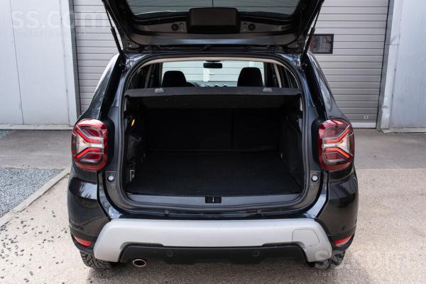 Grey Dacia Duster 2022 in Jelgava, with an engine capacity of 1.30 L and mileage of 174 thousand km for 14500 €, photo 8 on AUTOMOTO.COM.LV