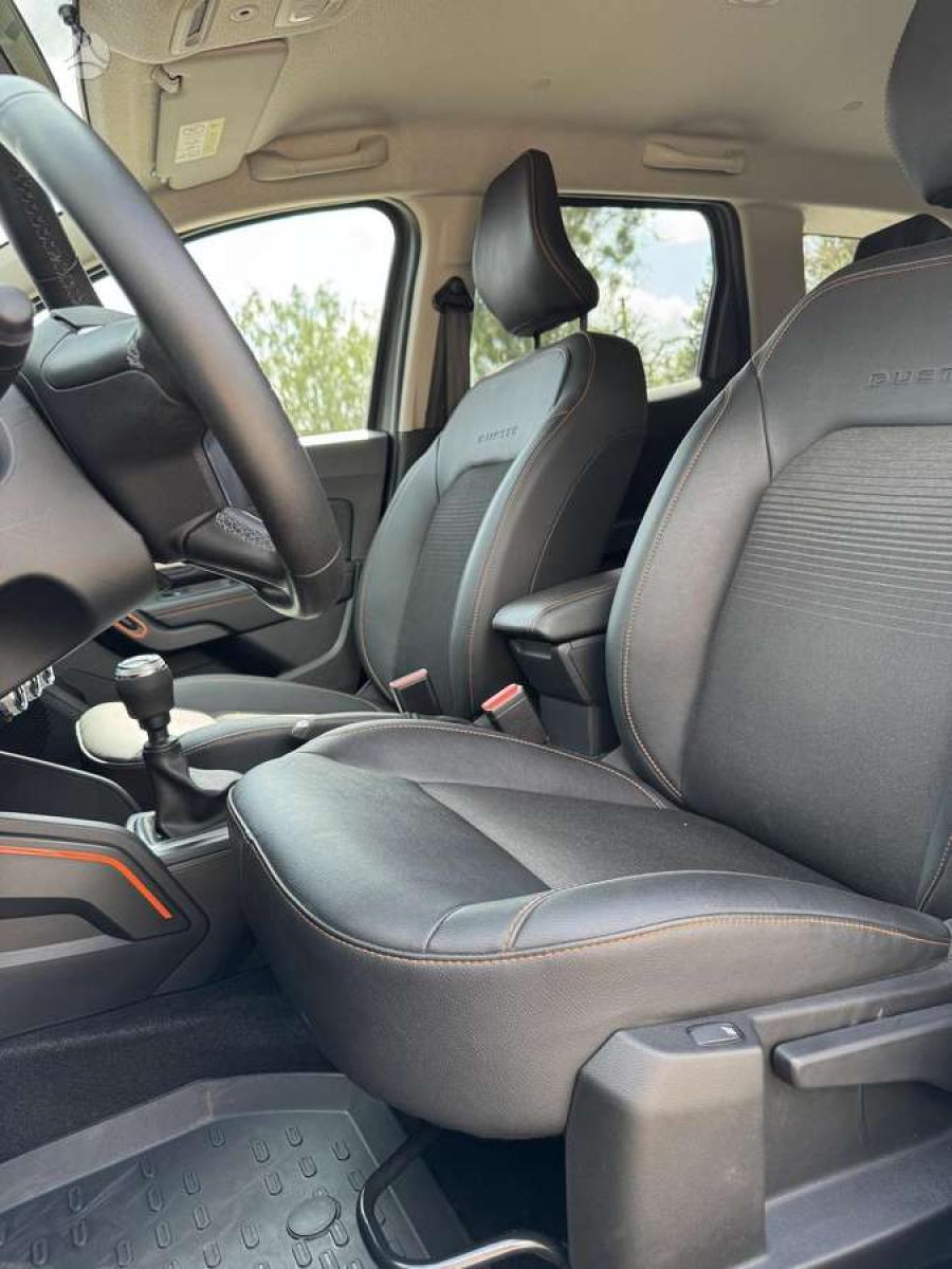 Grey Dacia Duster 2022 in Kaunas, with an engine capacity of 1.00 L and mileage of 21 thousand km for 7400 €, photo 19 on AUTOMOTO.COM.LV