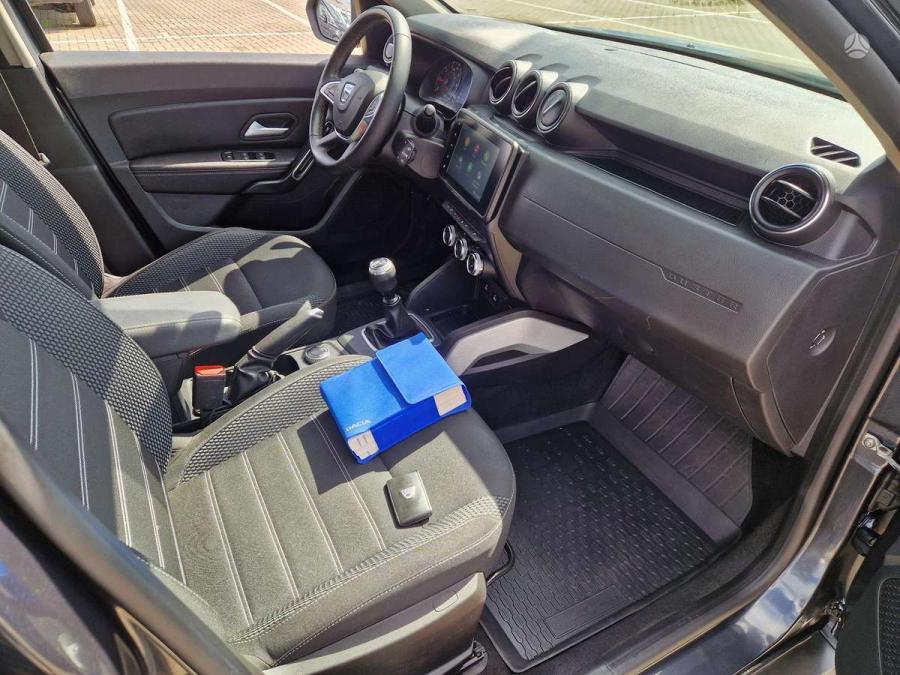 Grey Dacia Duster 2022 in Taurage, with an engine capacity of 1.46 L and mileage of 185 thousand km for 11700 €, photo 14 on AUTOMOTO.COM.LV