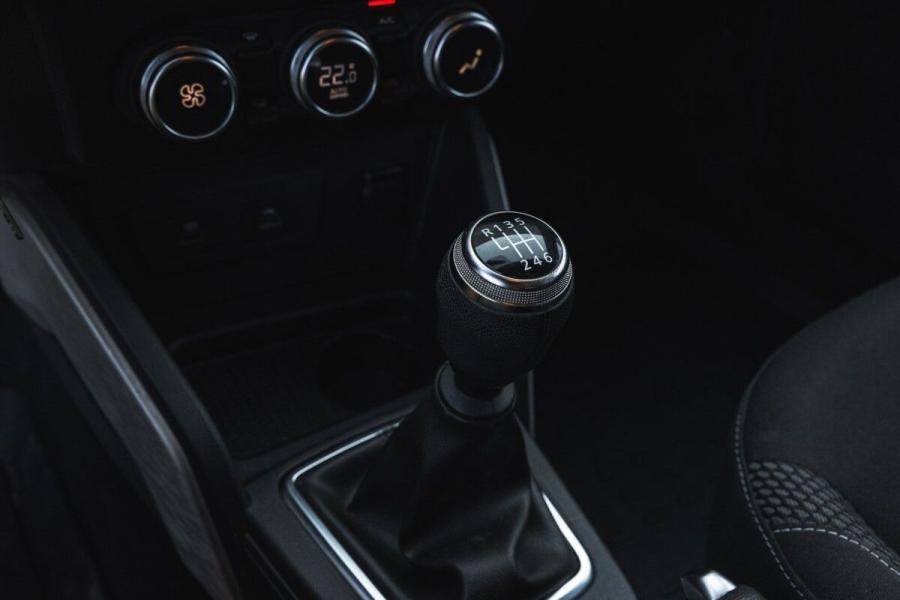 Pelēks Dacia Duster 2022 Ventspils, ar dzinēja tilpumu 1.30 L un nobraukumu 125 tūkst. km par 15100 €, foto 28 vietnē AUTOMOTO.COM.LV