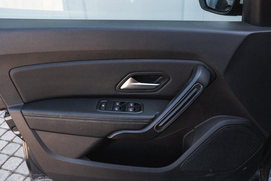 Pelēks Dacia Duster 2022 Ventspils, ar dzinēja tilpumu 1.30 L un nobraukumu 125 tūkst. km par 15100 €, foto 31 vietnē AUTOMOTO.COM.LV