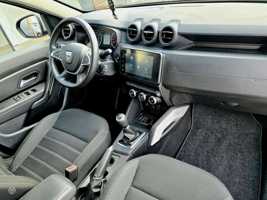 Серый Дачия Duster 2022 в Таураге, объемом двигателя 1.00 л и пробегом 59 тыс. км за 10500 €, фото 24 на AUTOMOTO.COM.LV