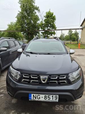Серый Дачия Duster 2022 в Елгава, объемом двигателя 1.50 л и пробегом 207 тыс. км за 7000 €, фото  на AUTOMOTO.COM.LV
