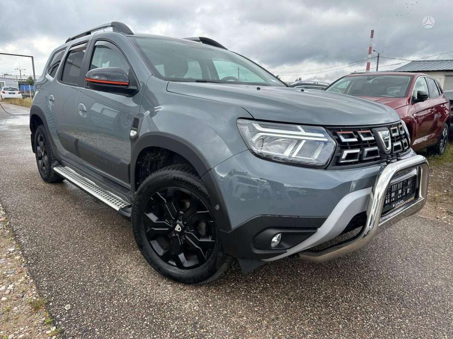 Серый Дачия Duster 2022 в Вильнюс, объемом двигателя 1.00 л и пробегом 185 тыс. км за 12590 €, фото 3 на AUTOMOTO.COM.LV