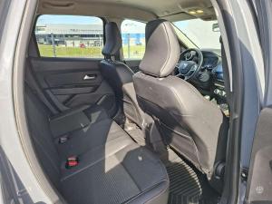 Pelēks Dacia Duster 2022 Viļņa, ar dzinēja tilpumu 1.33 L un nobraukumu 93 tūkst. km par 15900 €, foto 8 vietnē AUTOMOTO.COM.LV