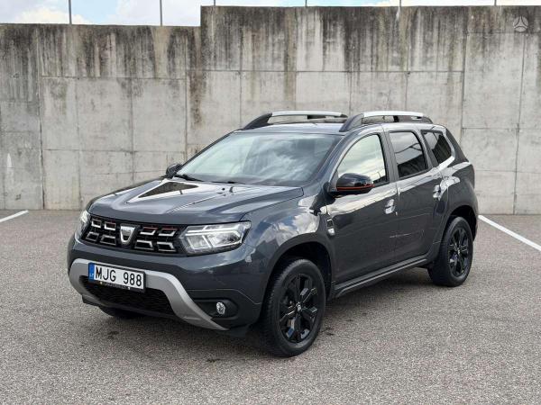 Grey Dacia Duster 2022 in Vilnius, with an engine capacity of 1.46 L and mileage of 64 thousand km for 15750 €, photo 1 on AUTOMOTO.COM.LV