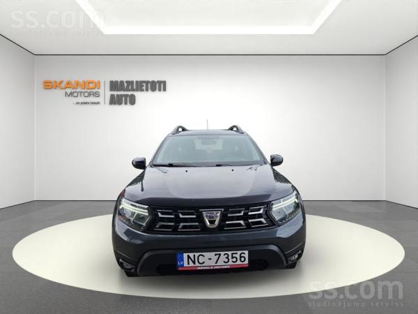 Серый Дачия Duster 2022 в Лиепая, объемом двигателя 1.30 л и пробегом 93 тыс. км за 12900 €, фото 3 на AUTOMOTO.COM.LV