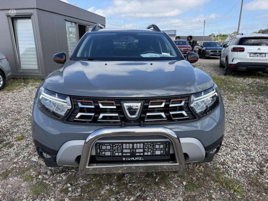 Серый Дачия Duster 2022 в Вильнюс, объемом двигателя 1.00 л и пробегом 185 тыс. км за 11990 €, фото 3 на AUTOMOTO.COM.LV
