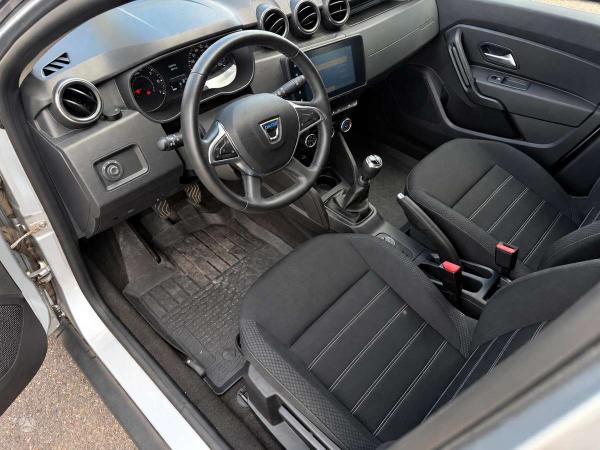 Pelēks Dacia Duster 2022 Viļņa, ar dzinēja tilpumu 1.46 L un nobraukumu 100 tūkst. km par 14500 €, foto 8 vietnē AUTOMOTO.COM.LV