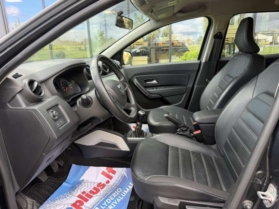 Pelēks Dacia Duster 2022 Kauņa, ar dzinēja tilpumu 1.00 L un nobraukumu 176 tūkst. km par 11400 €, foto 16 vietnē AUTOMOTO.COM.LV