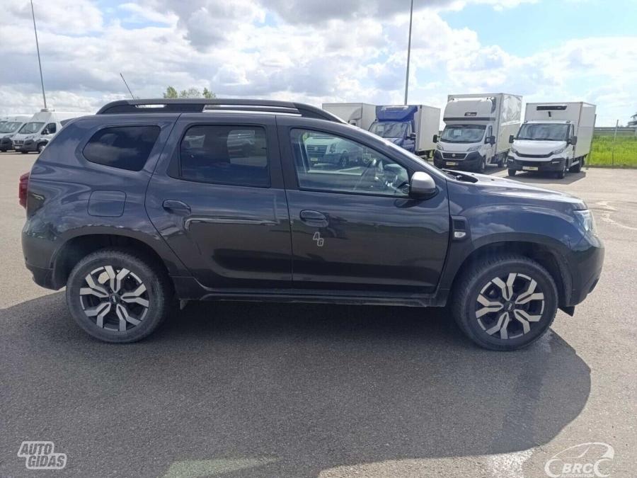 Grey Dacia Duster 2023 in Avizieniai, with an engine capacity of 1.00 L and mileage of 86 thousand km for 12500 €, photo 7 on AUTOMOTO.COM.LV