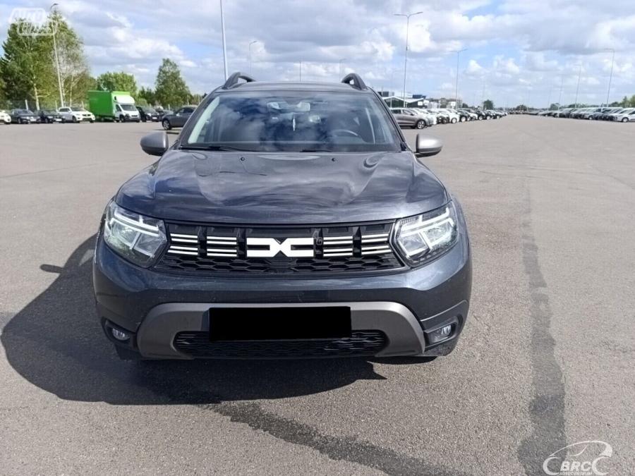 Grey Dacia Duster 2023 in Avizieniai, with an engine capacity of 1.00 L and mileage of 86 thousand km for 12500 €, photo 9 on AUTOMOTO.COM.LV
