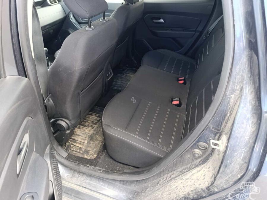 Grey Dacia Duster 2023 in Avizieniai, with an engine capacity of 1.00 L and mileage of 86 thousand km for 12500 €, photo 34 on AUTOMOTO.COM.LV