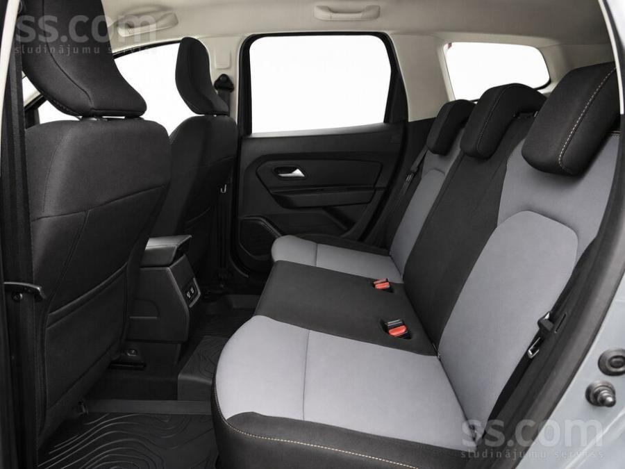 Серый Дачия Duster 2023 в Рига, объемом двигателя 1.00 л и пробегом 57 тыс. км за 14490 €, фото 8 на AUTOMOTO.COM.LV
