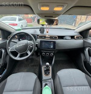 Серый Дачия Duster 2023 в Рига, объемом двигателя 1.00 л и пробегом 56 тыс. км за 15600 €, фото 6 на AUTOMOTO.COM.LV