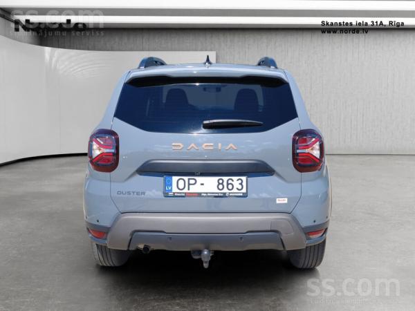 Серый Дачия Duster 2023 в Рига, объемом двигателя 1.00 л и пробегом 57 тыс. км за 14490 €, фото 3 на AUTOMOTO.COM.LV