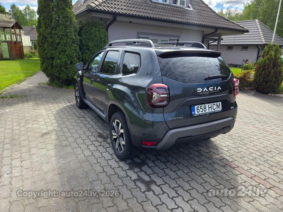 Pelēks Dacia Duster 2023 Kerdla, ar dzinēja tilpumu 1.50 L un nobraukumu 25 tūkst. km par 18000 €, foto 5 vietnē AUTOMOTO.COM.LV