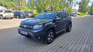 Серый Дачия Duster 2023 в Рига, объемом двигателя 1.50 л и пробегом 90 тыс. км за 17200 €, фото  на AUTOMOTO.COM.LV