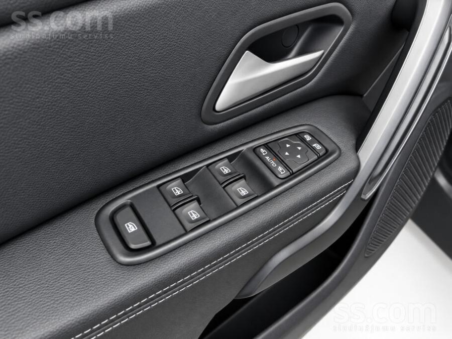 Серый Дачия Duster 2023 в Рига, объемом двигателя 1.30 л и пробегом 86 тыс. км за 14590 €, фото 9 на AUTOMOTO.COM.LV