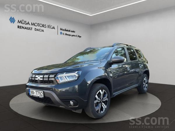 Pelēks Dacia Duster 2023 Rīga, ar dzinēja tilpumu 1.00 L un nobraukumu 15 tūkst. km par 15995 €, foto 4 vietnē AUTOMOTO.COM.LV