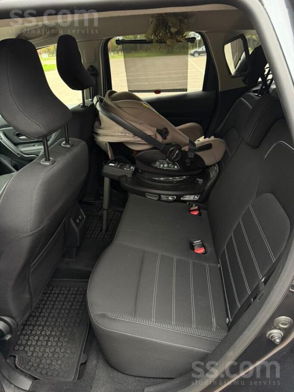 Pelēks Dacia Duster 2023 Rīga, ar dzinēja tilpumu 1.30 L un nobraukumu 97 tūkst. km par 14700 €, foto 9 vietnē AUTOMOTO.COM.LV