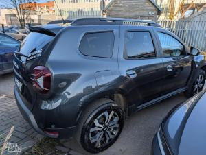 Grey Dacia Duster 2024 in Kaunas, with an engine capacity of 1.00 L and mileage of 34 thousand km for 16500 €, photo 7 on AUTOMOTO.COM.LV
