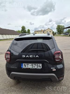 Pelēks Dacia Duster 2024 Jelgava, ar dzinēja tilpumu 1.50 L un nobraukumu 89 tūkst. km par 18500 €, foto 4 vietnē AUTOMOTO.COM.LV