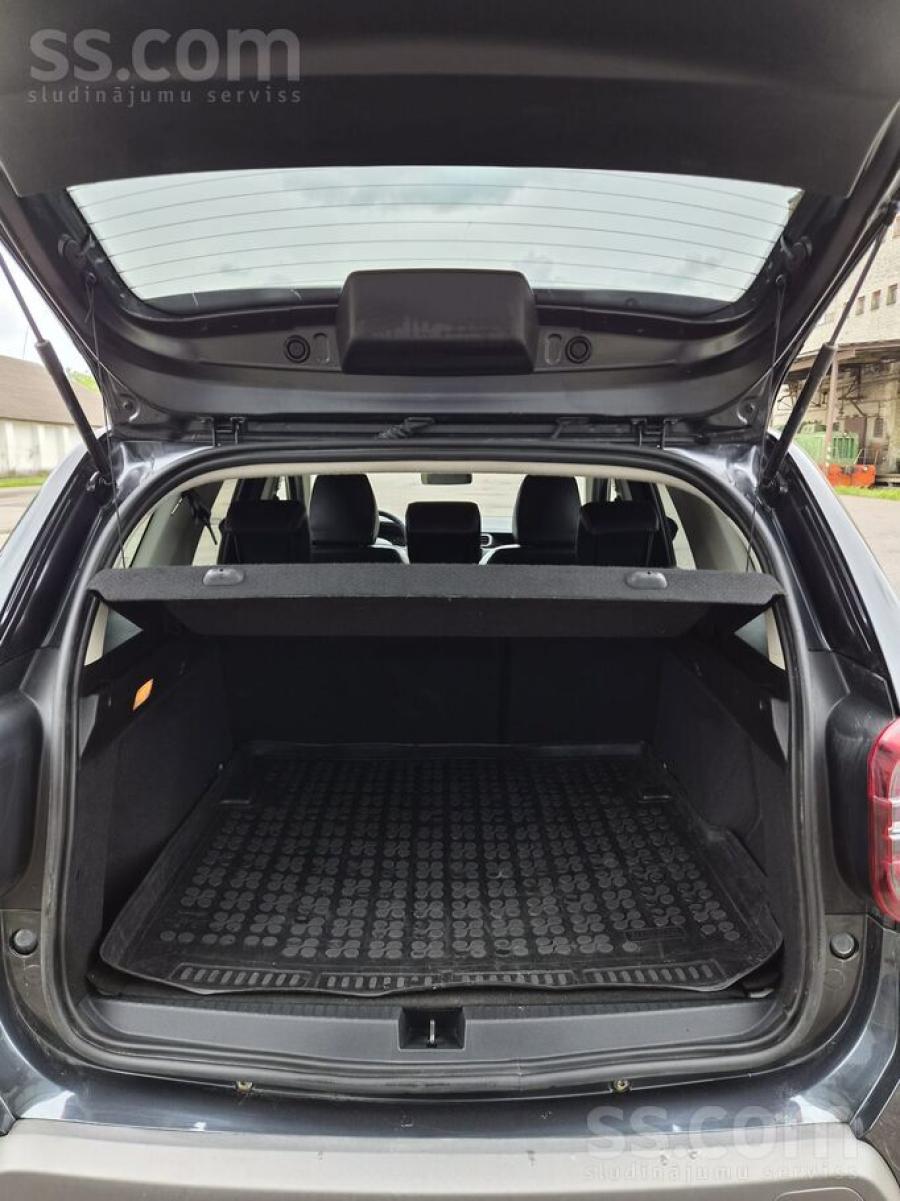 Pelēks Dacia Duster 2024 Jelgava, ar dzinēja tilpumu 1.50 L un nobraukumu 89 tūkst. km par 18500 €, foto 5 vietnē AUTOMOTO.COM.LV