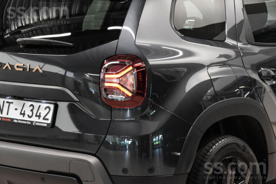 Grey Dacia Duster 2024 in Riga, with an engine capacity of 1.00 L and mileage of 24 thousand km for 16590 €, photo 11 on AUTOMOTO.COM.LV